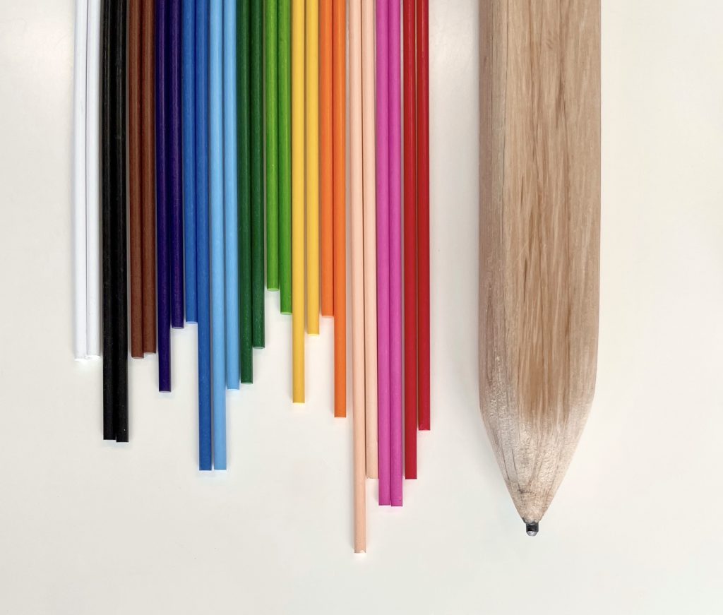 【FEEL WOOD Vol.10】夏休みDIYイベント 木で作ろう！ 特別なえんぴつ | 無垢フローリング通販サイト | e-KENZAI