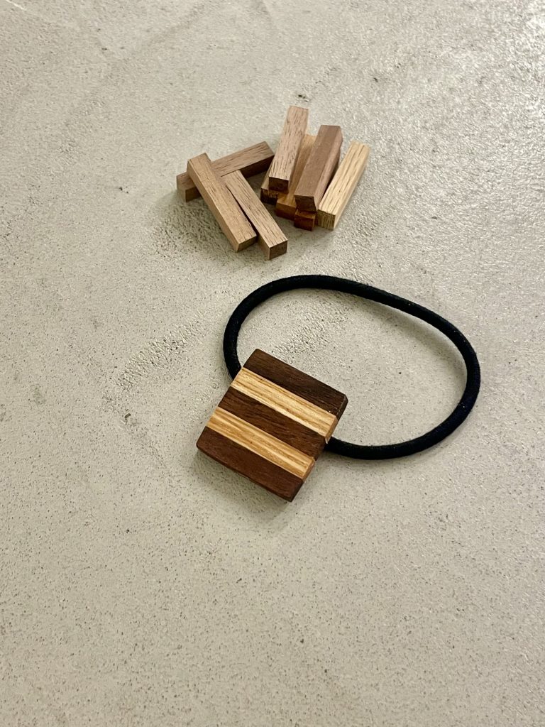 【FEEL WOOD Vol.14】寄せ木で作るアクセサリーDIY | 無垢フローリング通販サイト | e-KENZAI